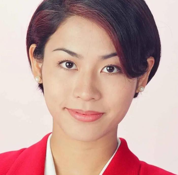 TVB no filter fixed makeup photo, the value of the face is clear at a ...