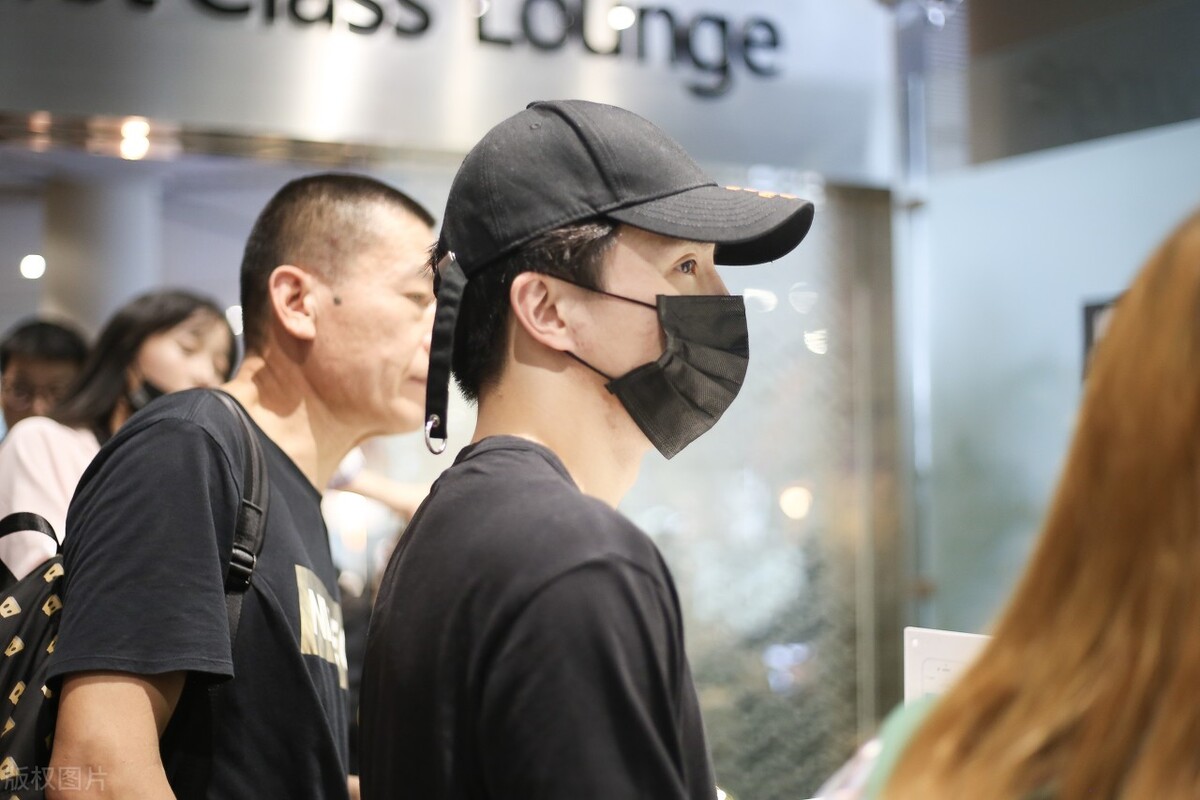 "Infatuated Man" Xue Zhiqian: A lifelong love and a lifelong love - iNEWS