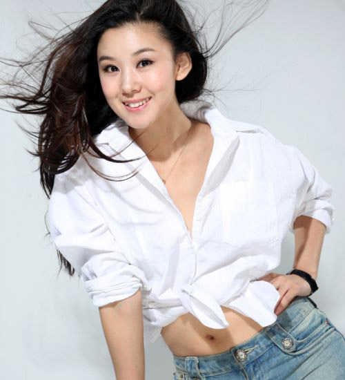 Actor Li Xiaomeng's beautiful photos - iNEWS