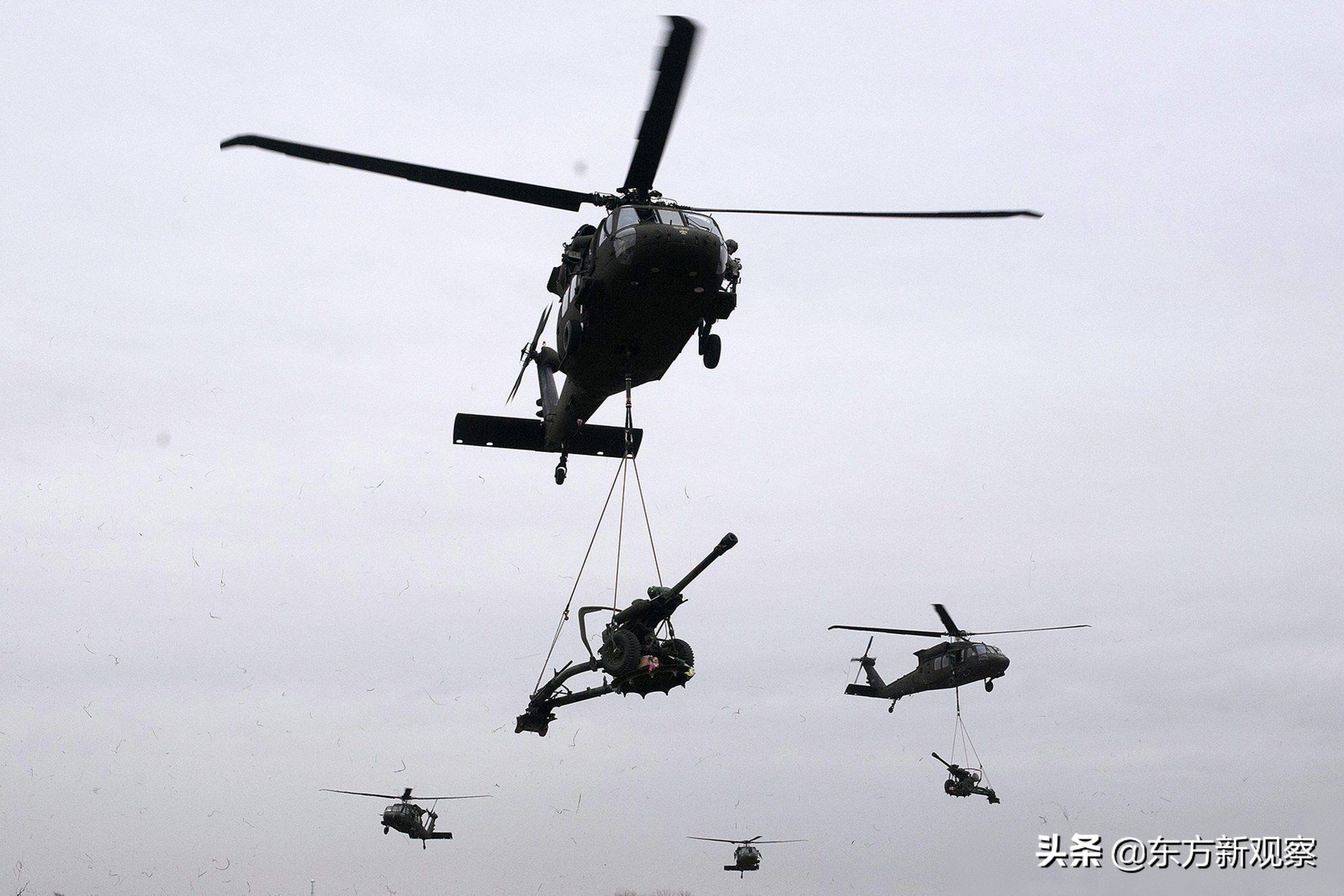 Awesome, so many Z-20s are unveiled collectively, the future output is ...