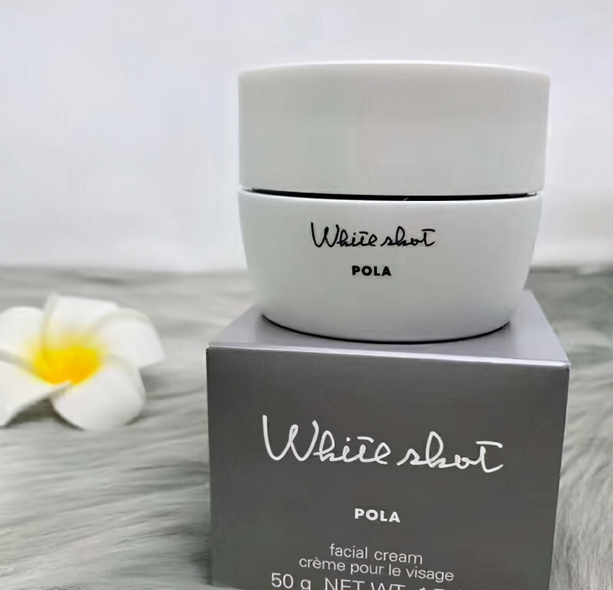 These hydrating creams deeply nourish and repair dry skin, leaving your ...
