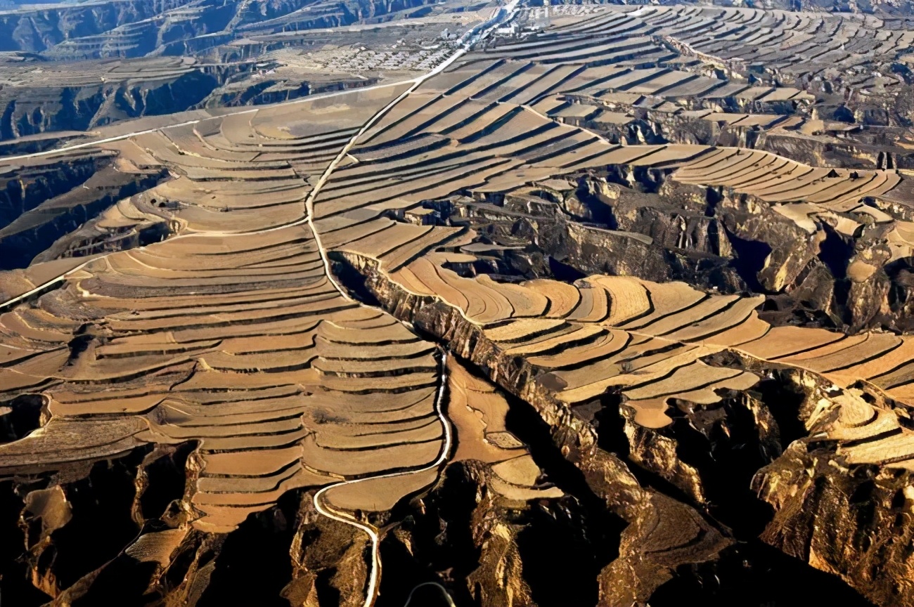 The lower Yellow River has become a "hanging river above the ground ...