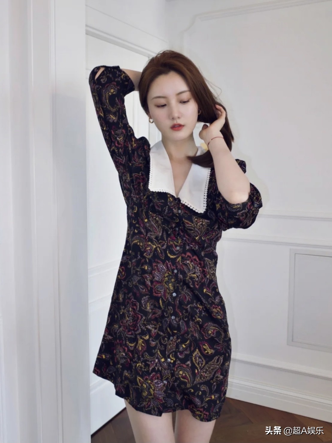 Actor Zhang Qiao'er takes you through the May Day retro style is a ...