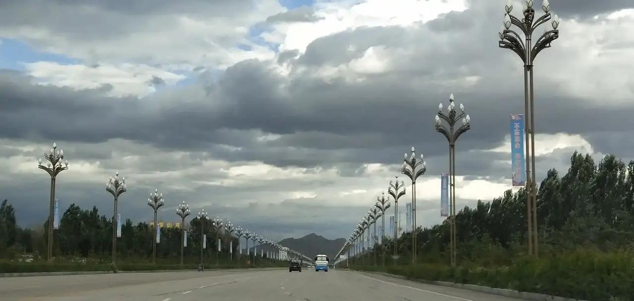 Delingha, an unforgettable place full of plateau customs - iNEWS