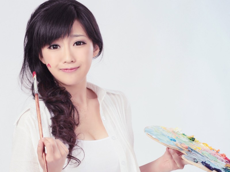 Actress model Liu Fanfei - iNEWS