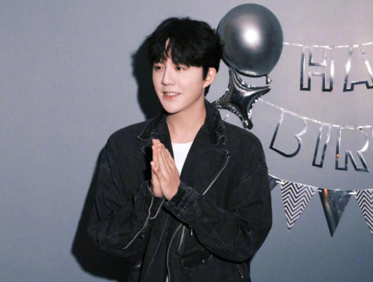 After Li Yundi was arrested, the 81-year-old teacher Dan Zhaoyi was ...