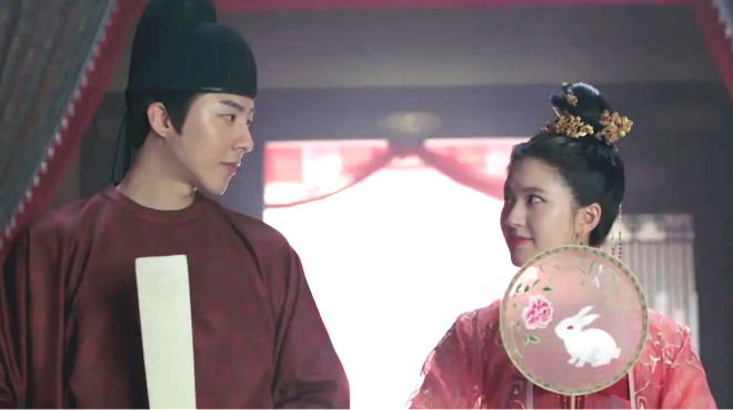 How did Zhao Lusi perform in "Long Song Xing"?In Li Leyan's growth, she ...