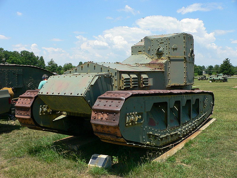Japanese Renault NC27 light tank - iNEWS