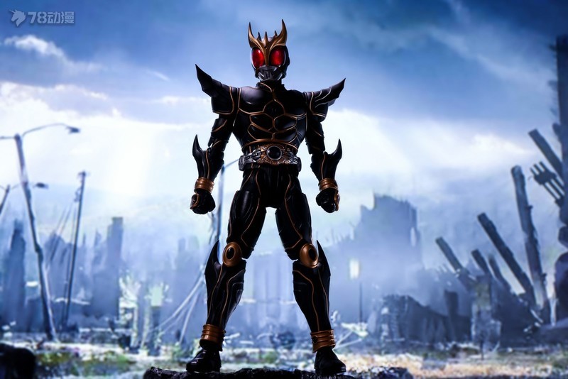 Model play show: the existence of Kamen Rider KUGA that incurs the ...