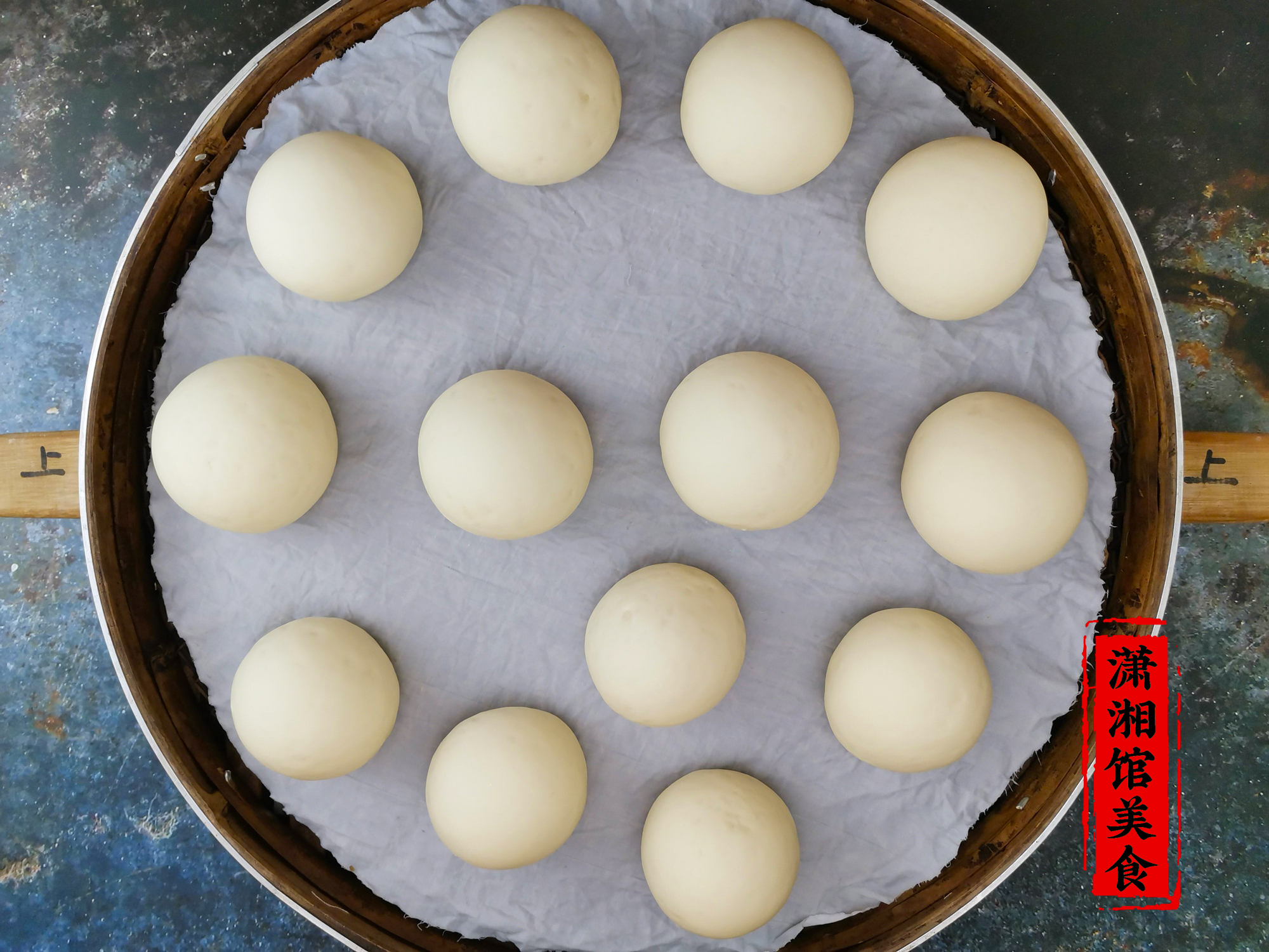 It's a pity to throw away the leftover bean dregs from making soy milk ...