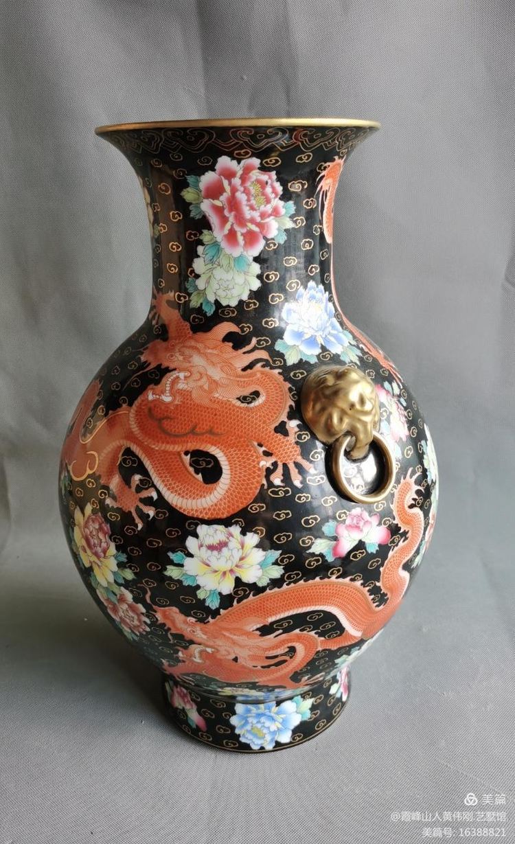 Scientifically detected the first modern double-fu bottle with a black ...