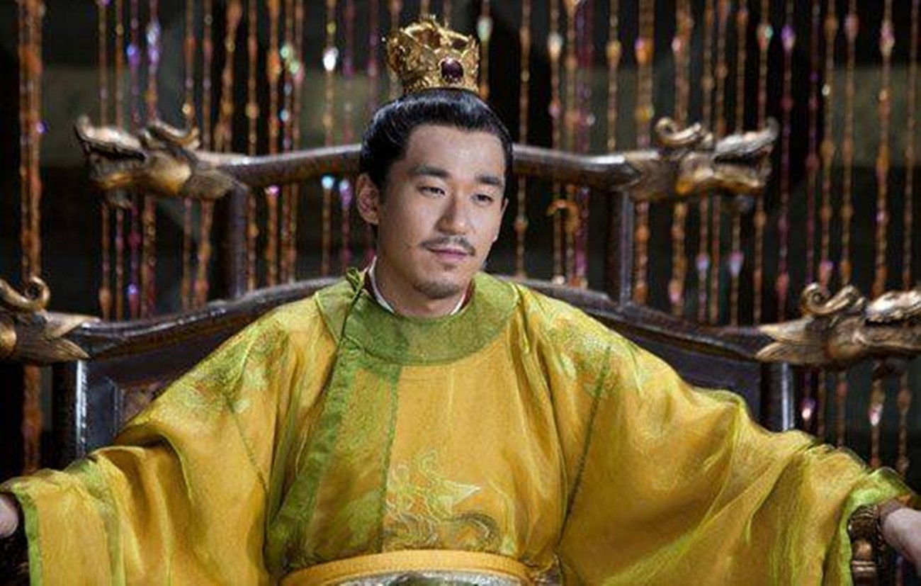 Yong Yan is Qianlong's fifteenth son, why did Qianlong pass it on to ...