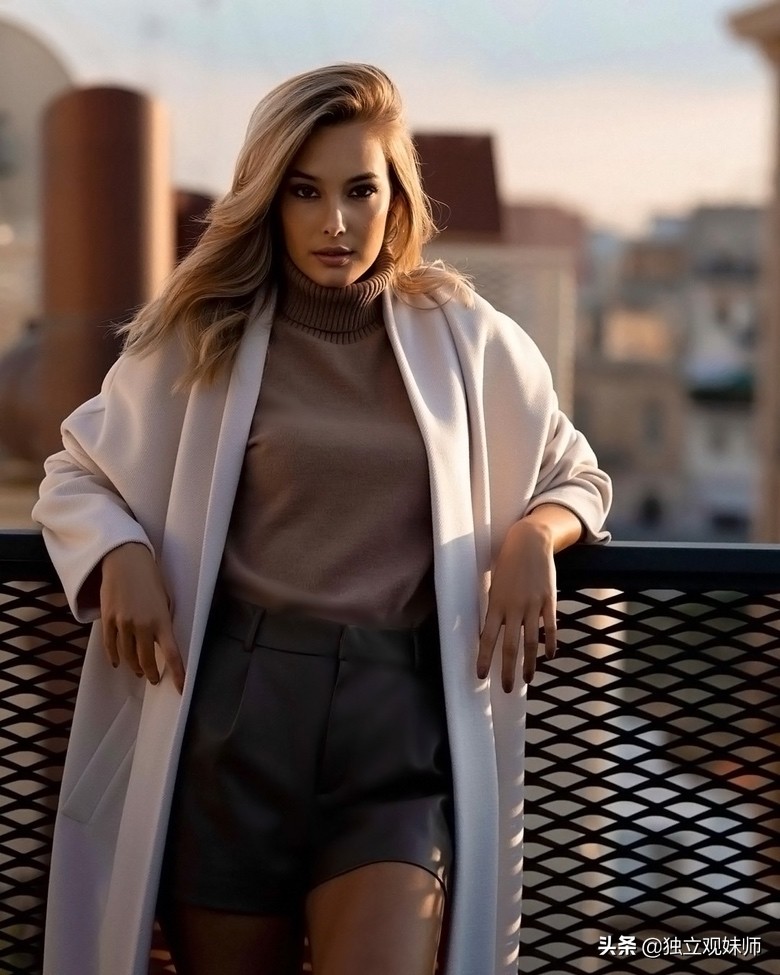 Universal Beauty: Hungarian tall beauty, fashionable model Victoria ...