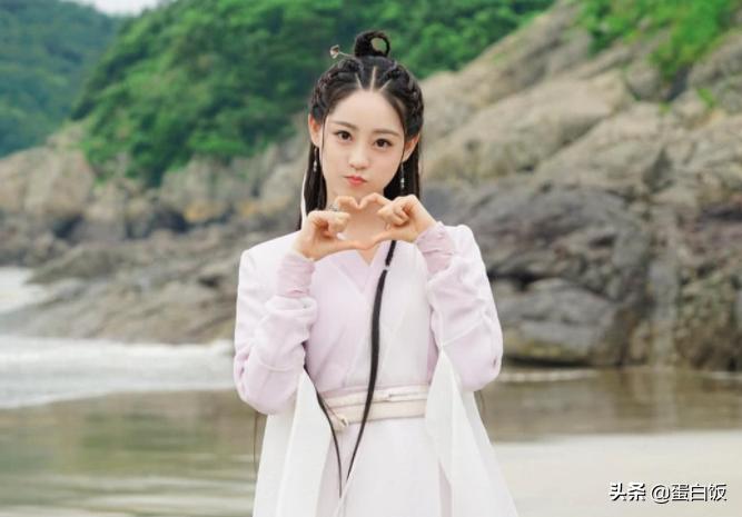 Zhang Han also ushered in the official announcement of a new drama, the ...