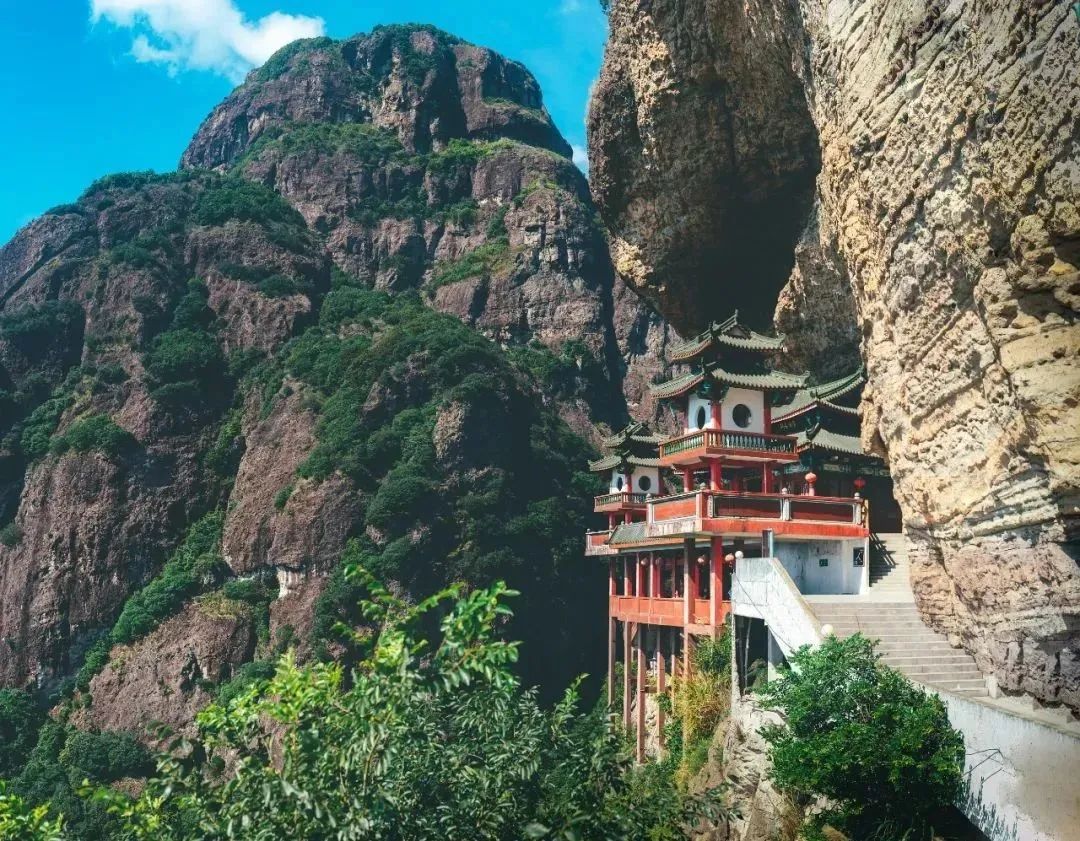 8 temples built on cliffs in China, wonderful, which have you been to ...
