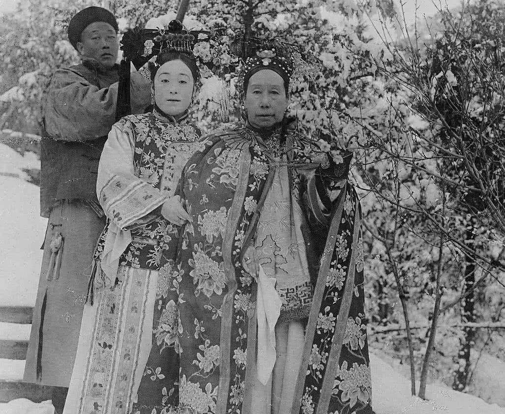 What happened to the eight powers that formed the Eight-Nation Alliance ...