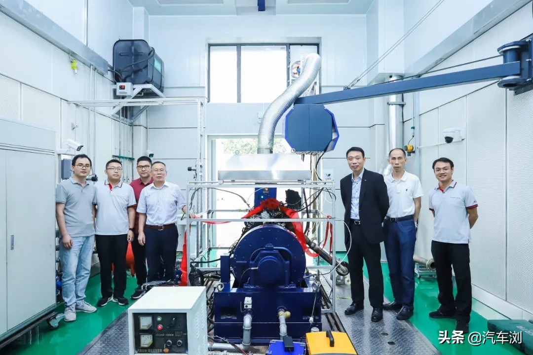 The thermal efficiency of the first hydrogen internal combustion engine ...