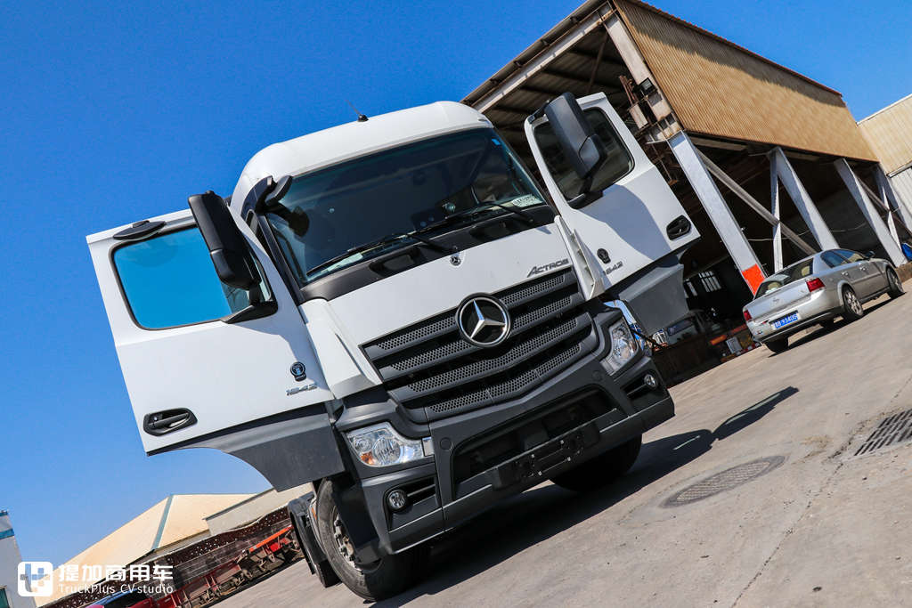 Imported trucks with lower and lower prices, this new Mercedes-Benz ...