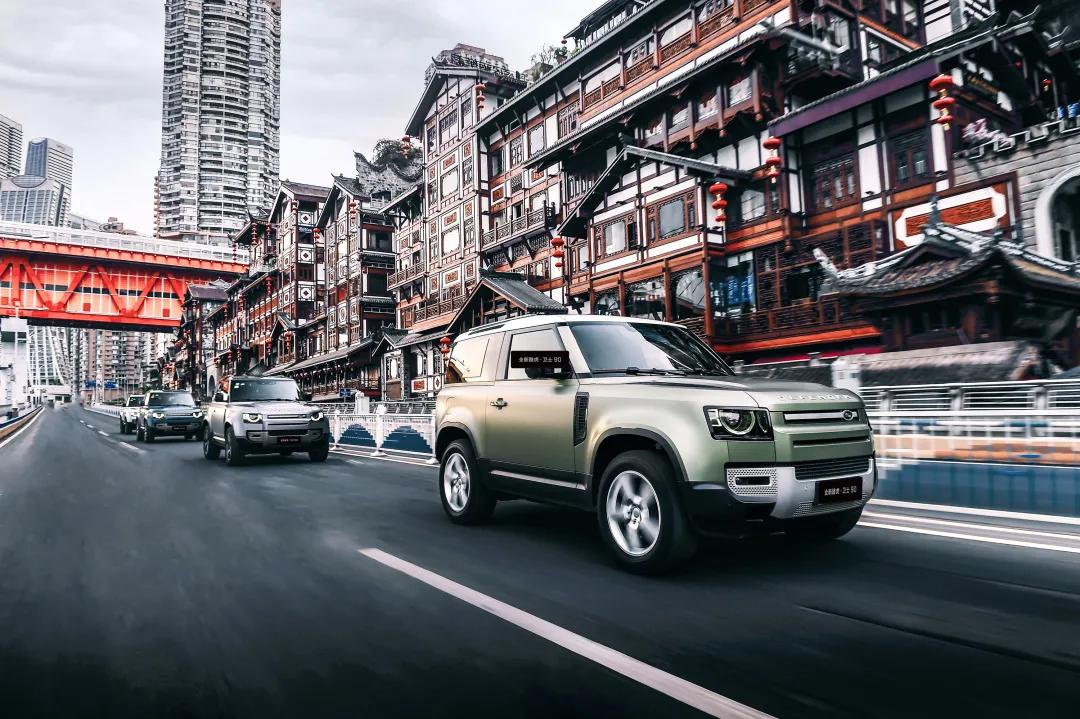 Proudly new Land Rover Defender 90 Forest Adventure Tour - iNEWS