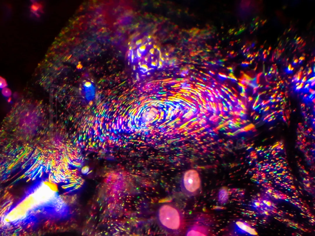 "Dry goods" uncover the mystery of the internal world of gems ...