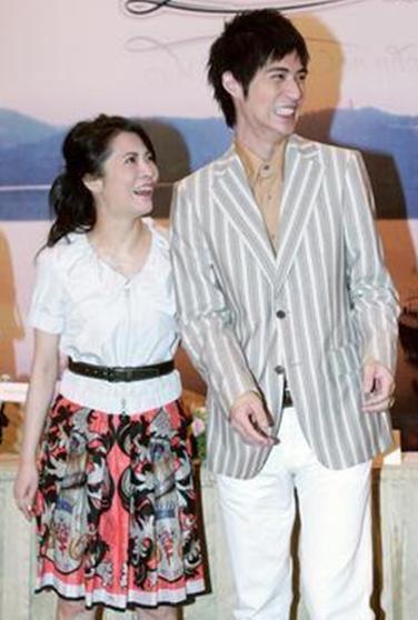 "Poverty Gongzi" Zhou Yimin's growth history and the women behind him ...