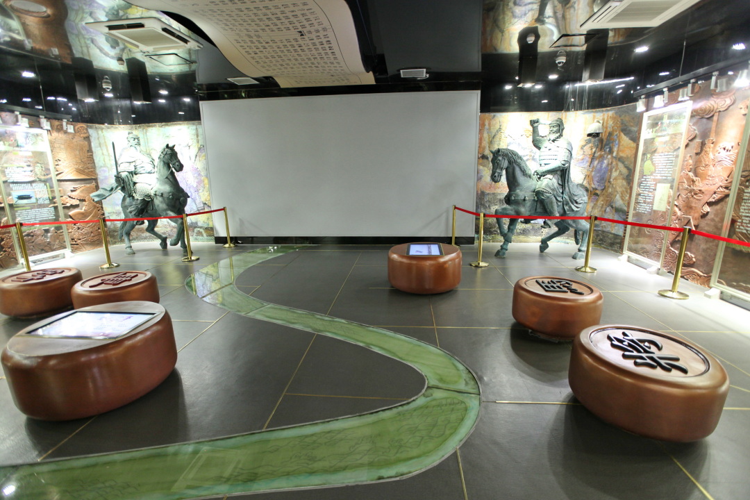 Liu Zhiji "Stones of History": I have Liu Zhiji, and then there is ...