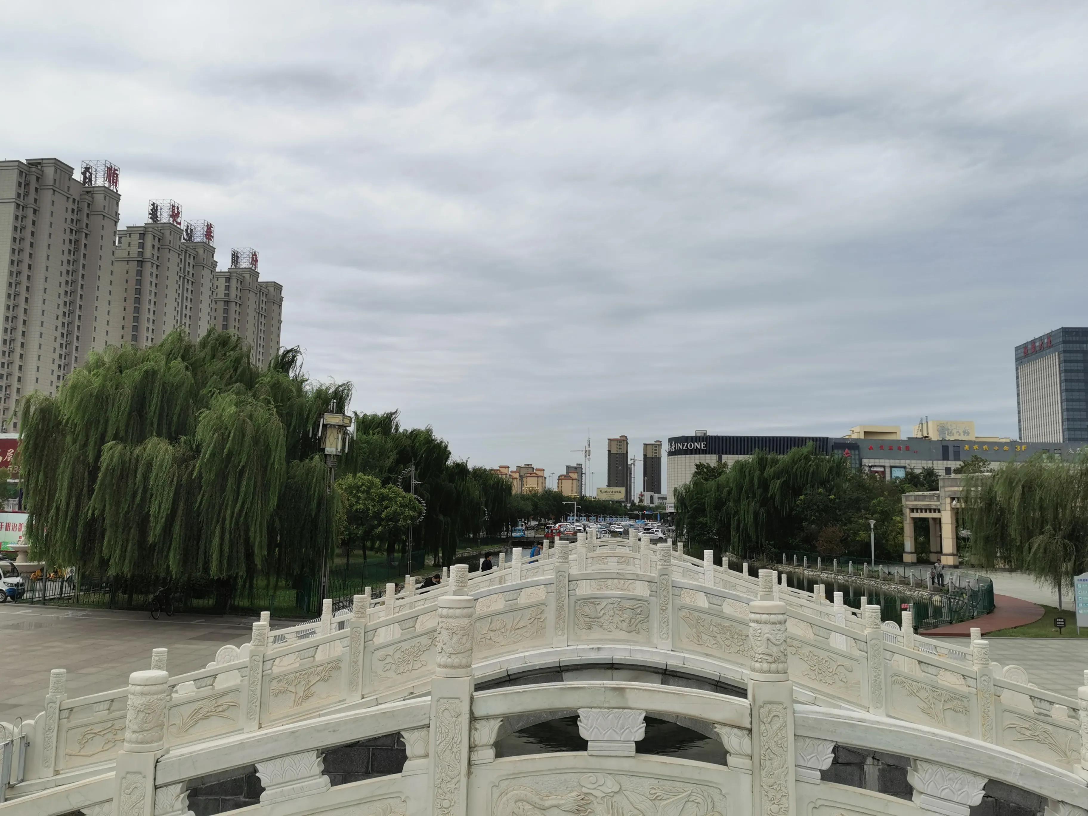 Dezhou Tomb City Tour: Dongfangshuo Park - iNEWS