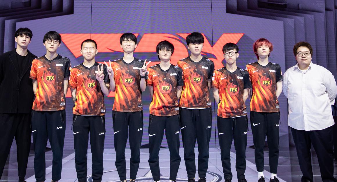 Will not give up the single Lilia!Doinb: Losing EDG is the mid-laner ...