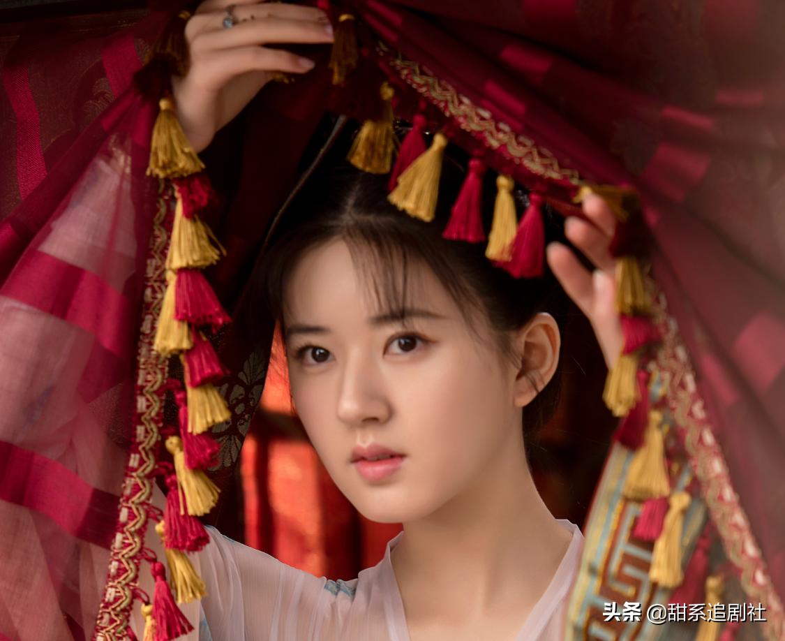 "Long Song Xing": Why is Zhao Lusi's popularity soaring?Li Leyan did ...