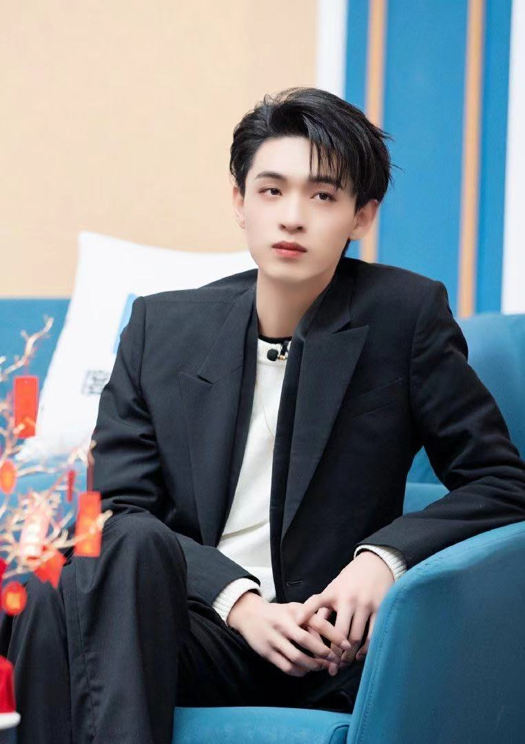 After Guo Qilin's "Sister-in-law", Qin Xiaoxian's costume drama is also ...