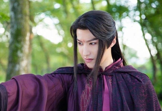 Don't be afraid of bad villains, but be afraid of handsome villains!Get ...