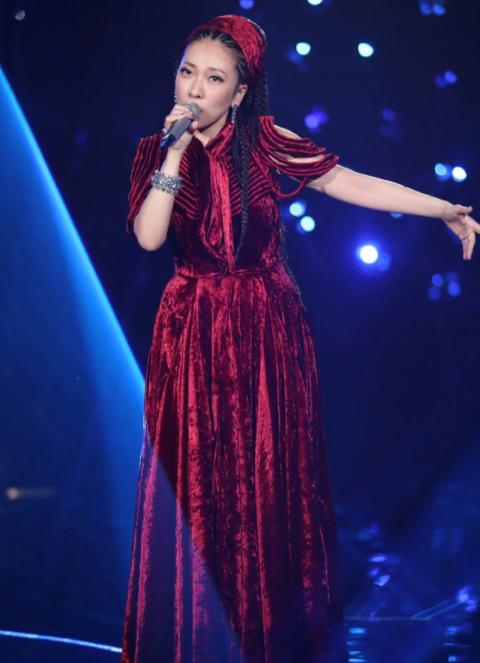 Misia: She was eliminated on "Singer" and now she is singing solo in ...