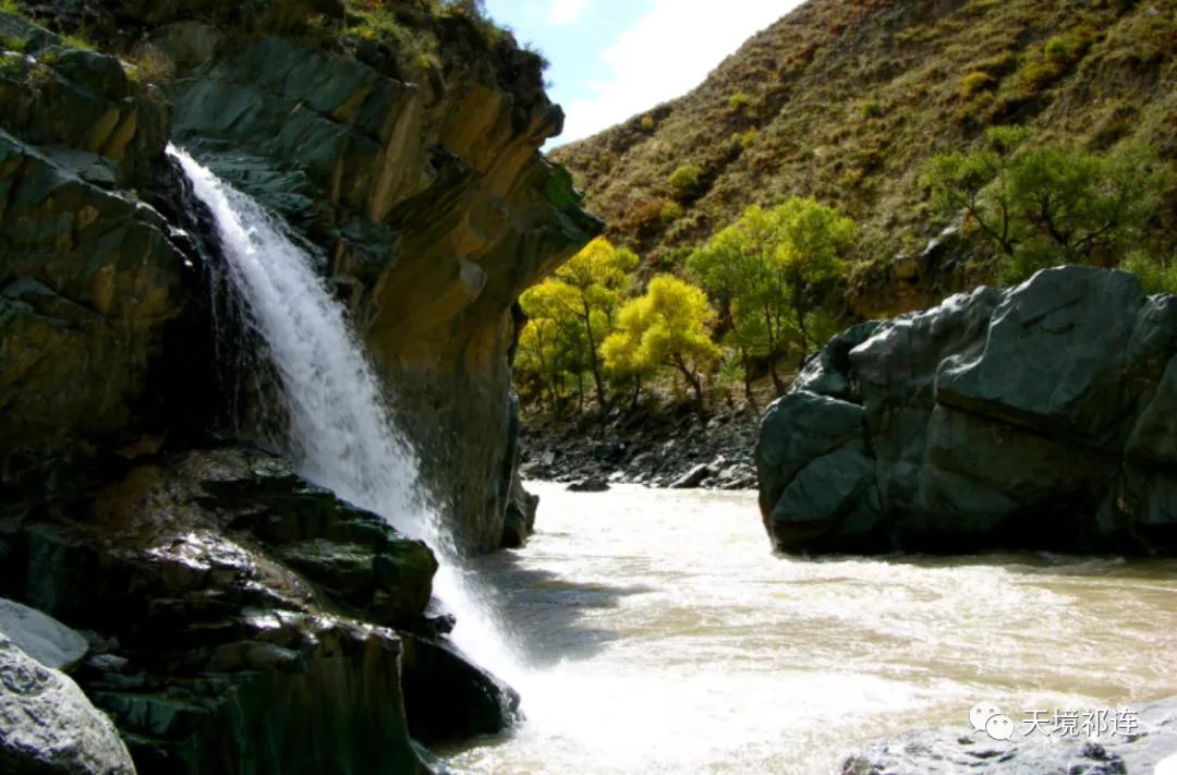 Where is Qi Lian hiding in October?Take you to see Qilian in late ...