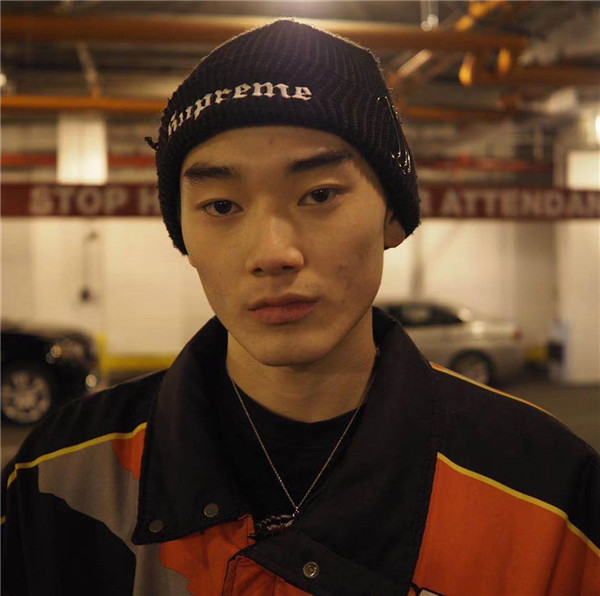 Lin Yilun's 17-year-old son exposes his relationship, netizens point to ...