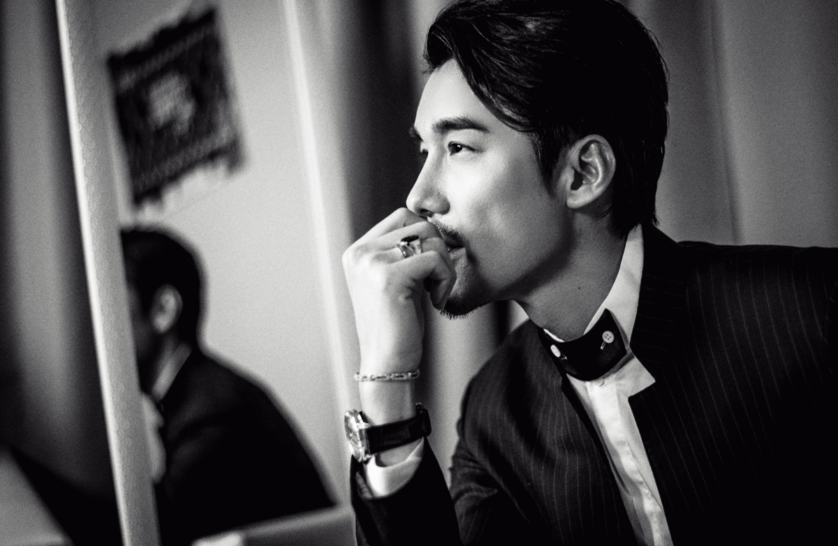 "Master of Pure Desire" Hu Bing, the group of large-scale portraits has ...