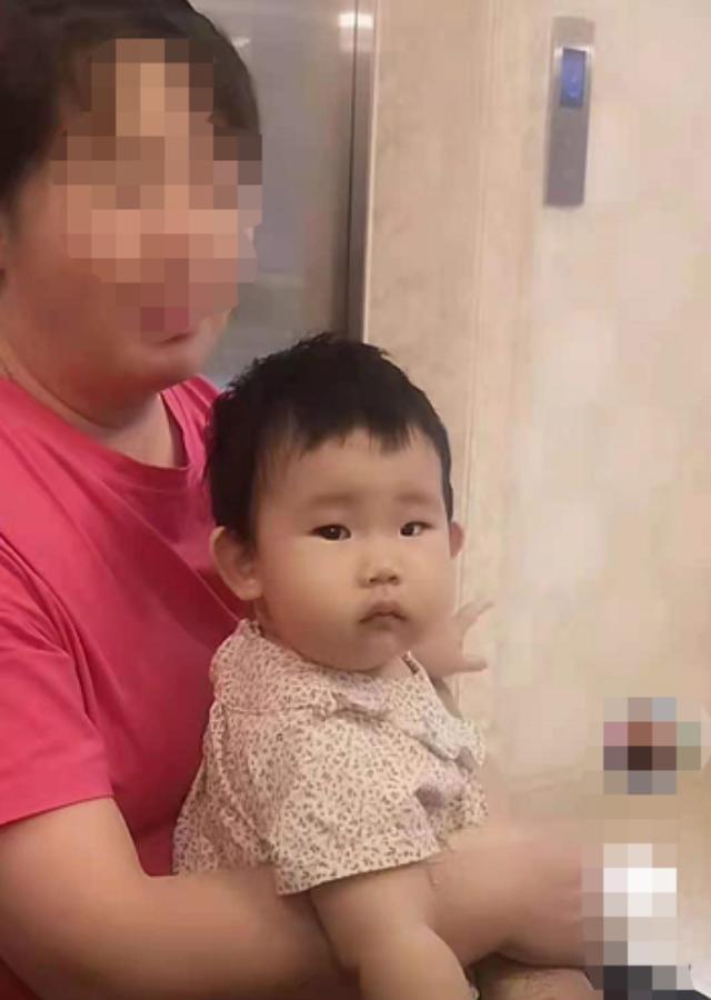 Yadan live broadcast official announced pregnant with three children ...