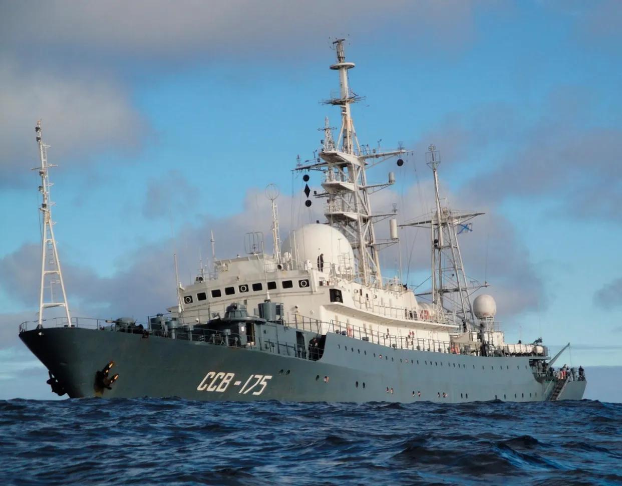 Russian electronic reconnaissance ship: an upright scout - iNEWS