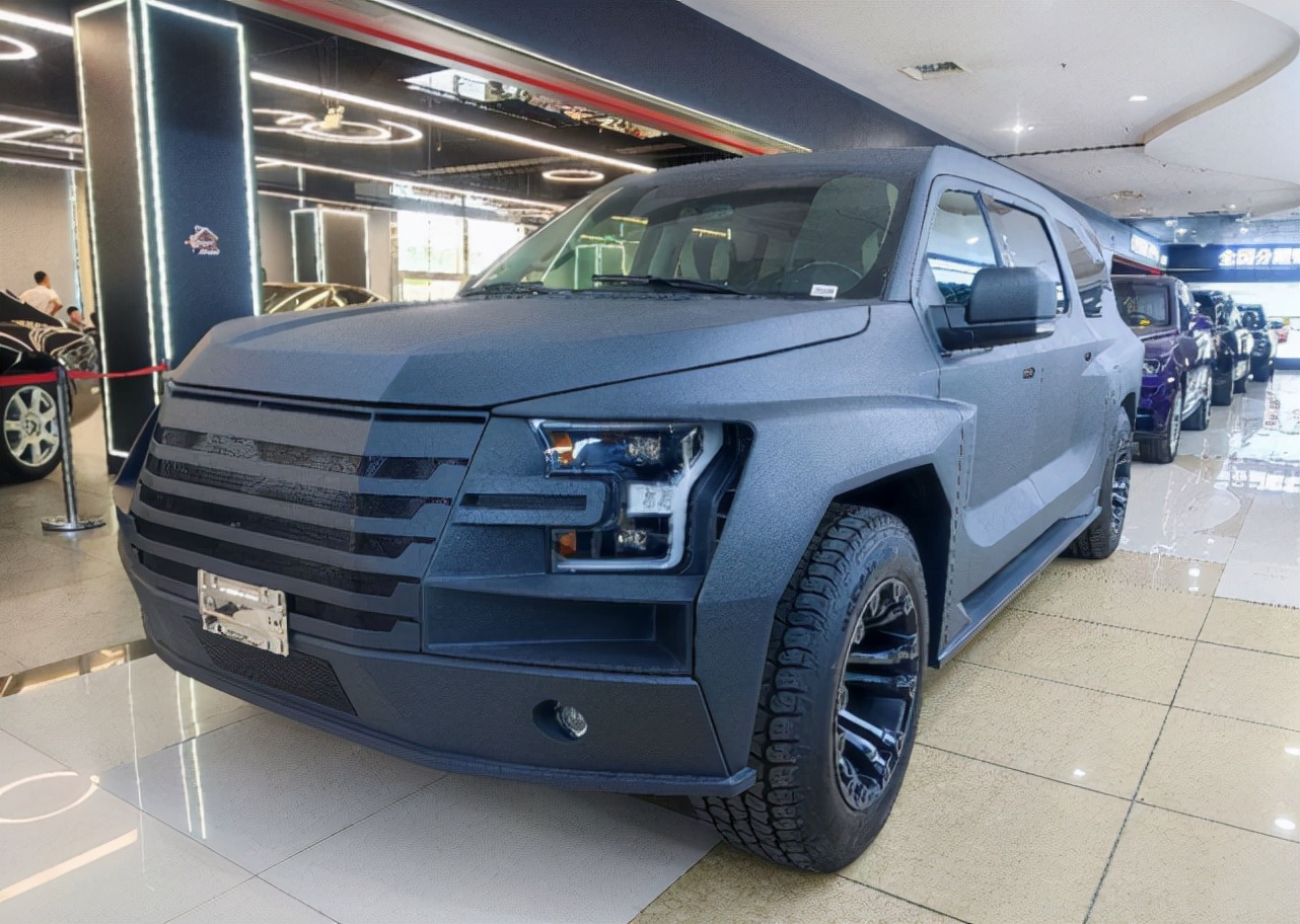 The exhibition hall met Ford Iron Knight, F150 bulletproof modification ...