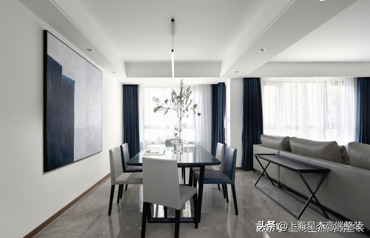 185 square meters of modern and simple apartment houses, the big white ...