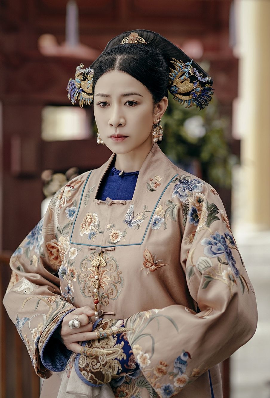 "Mother Master": How Yu Zheng made 40+ actresses become popular again - iNEWS