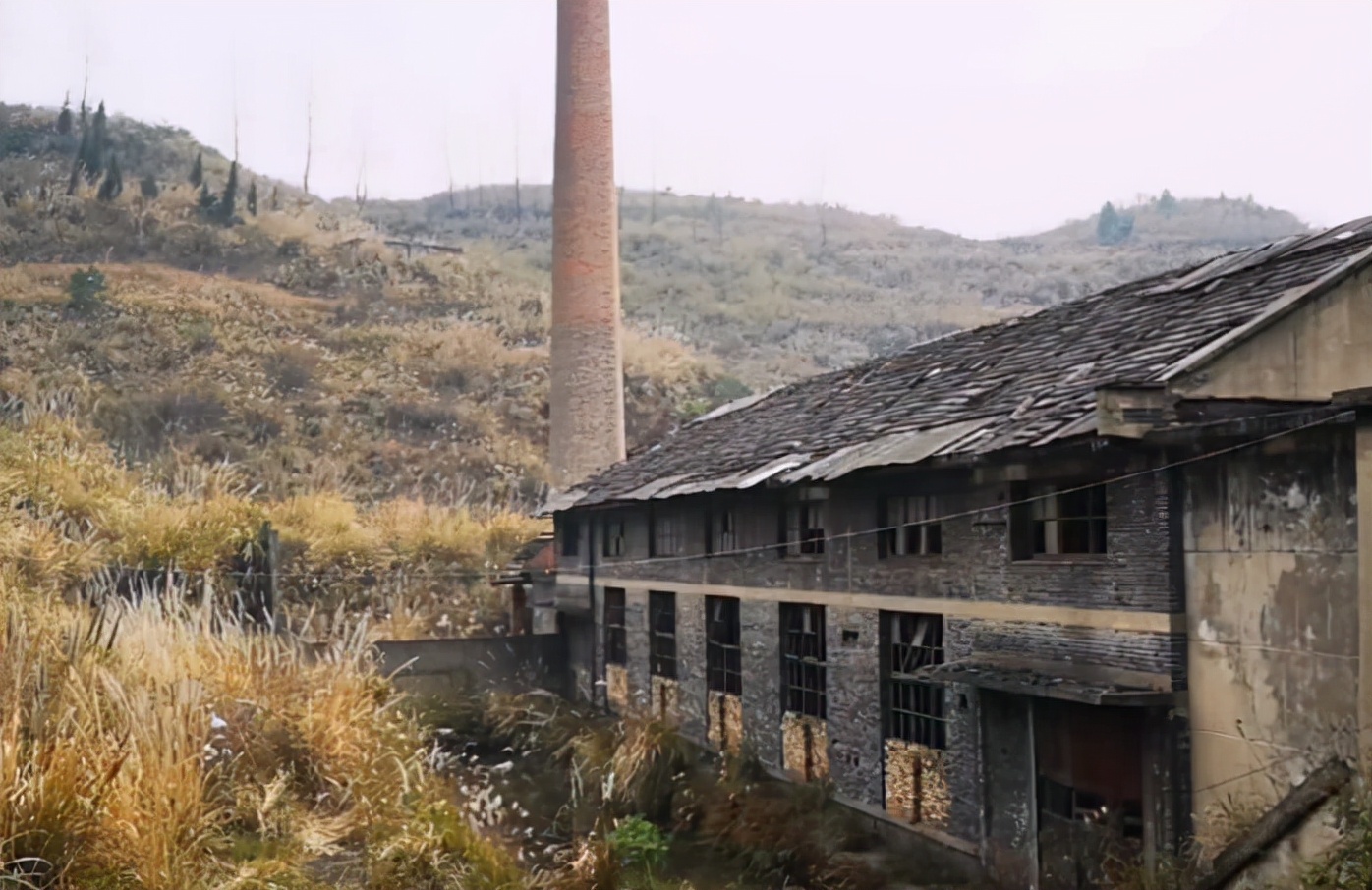 The only rifle ordnance factory in Inner Mongolia. It produced 170,000 ...