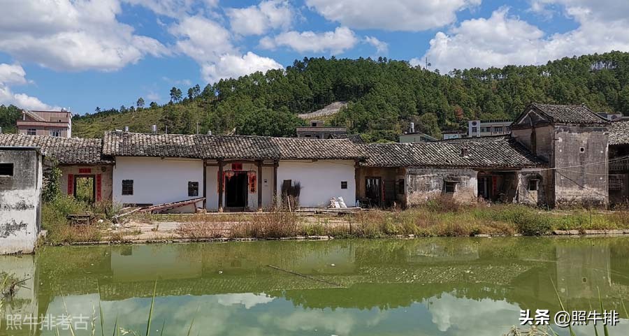 Distribution of ancestral halls for descendants of Junfanggong, the ...