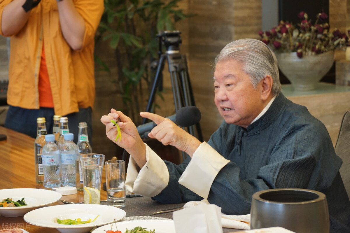 Chua Lam: Live fun to live wonderfully, eating, drinking and having fun ...