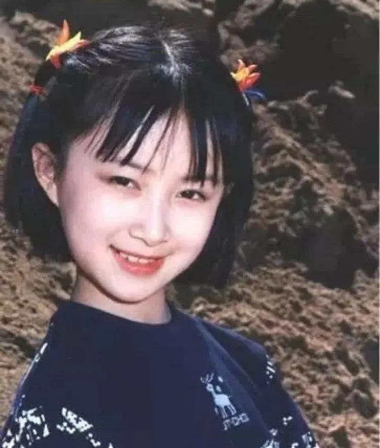 The tepid Shu Chang embarked on the road of live streaming and topped ...