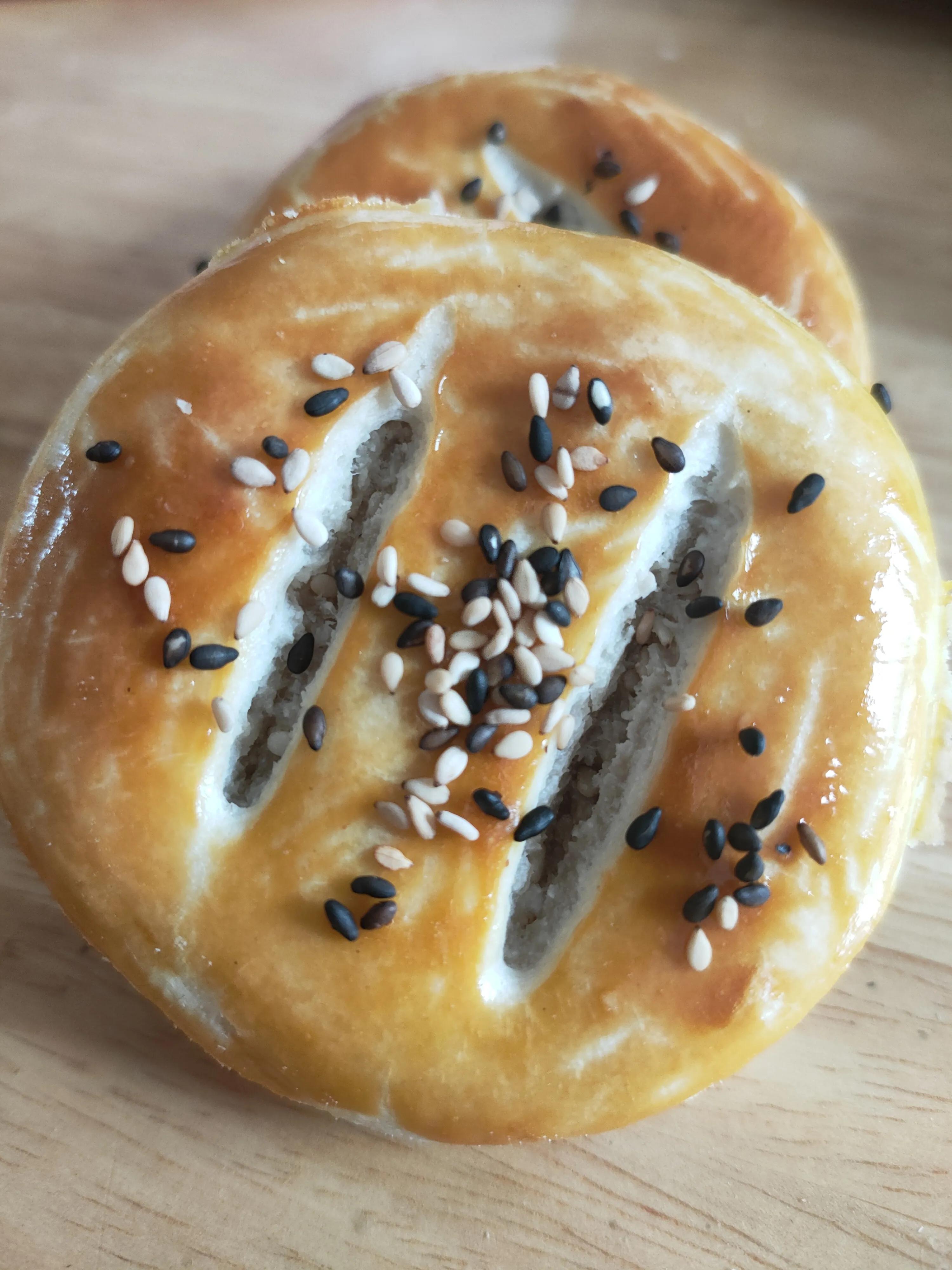 Chinese pastry wife cake recipe and production method - iNEWS