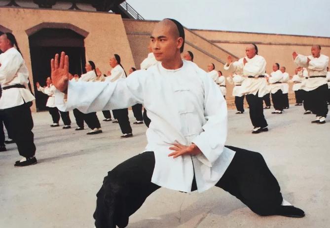 Andy Lau wanted to play Fahai, but he lost to Zhao Wenzhuo and became a ...