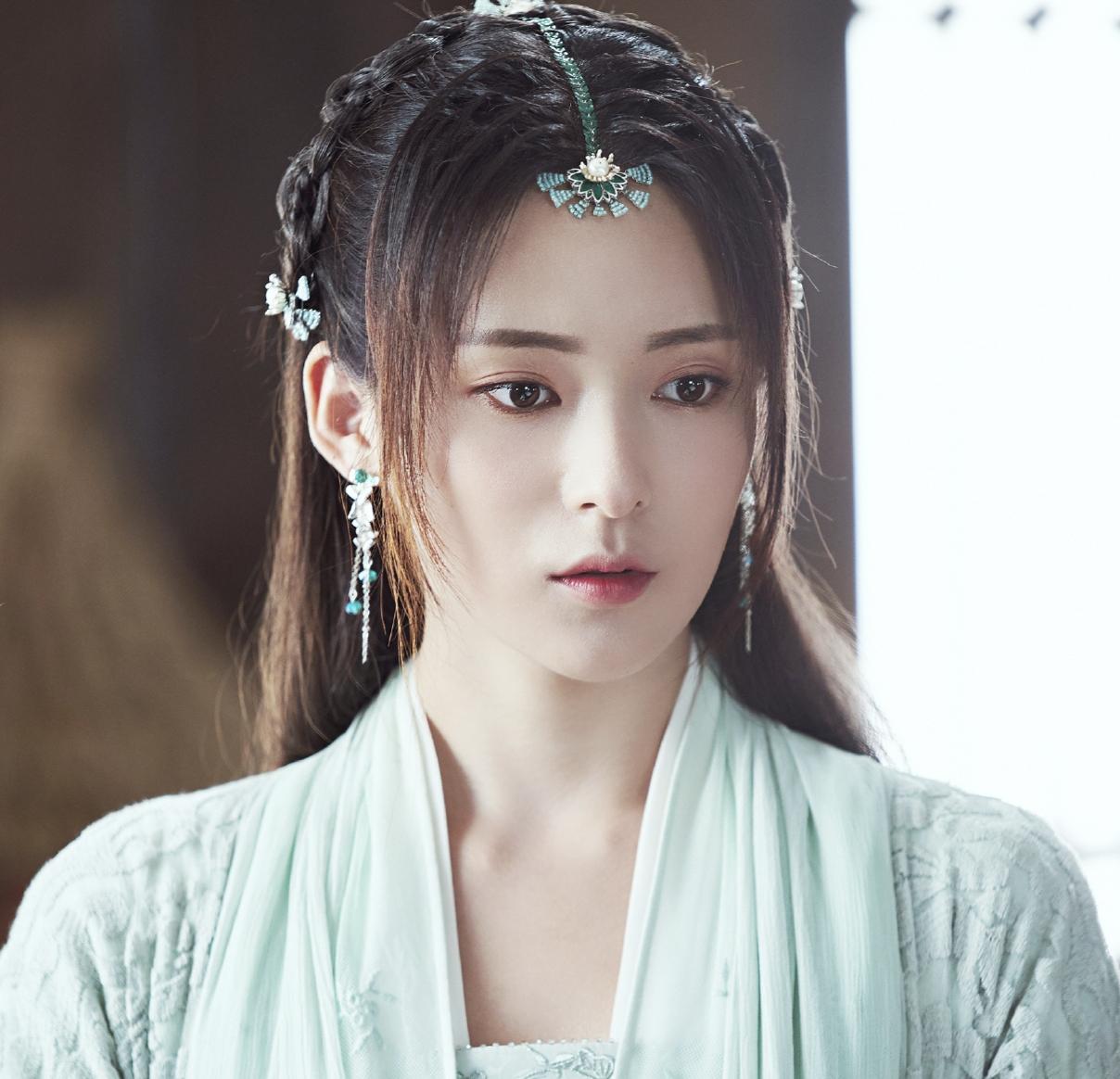 The launch of "A Good Moon and a Full Moon" is hotly debated. Li Gengxi ...