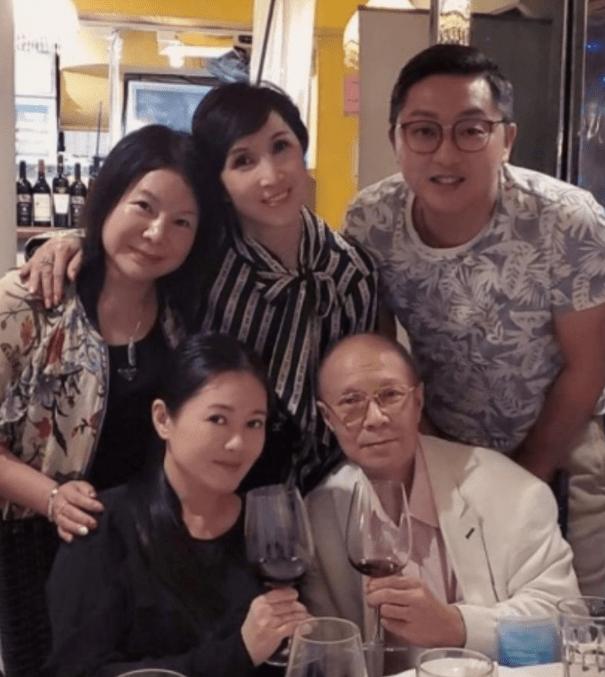 55-year-old Li Lizhen has been exposed recently, her appearance is ...