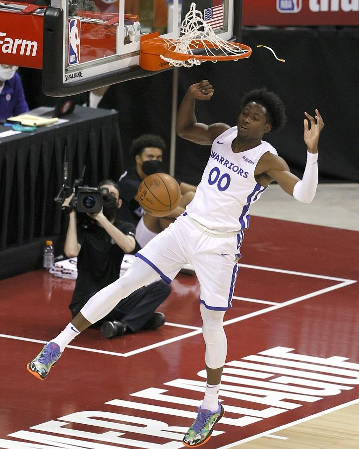 The Warriors officially signed one person!President Xuan Clay!Cole ...