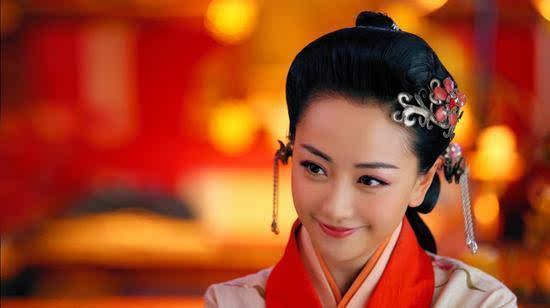 From "Dragon Set" to "Queen's Supporting Actress", why is Yang Rong ...